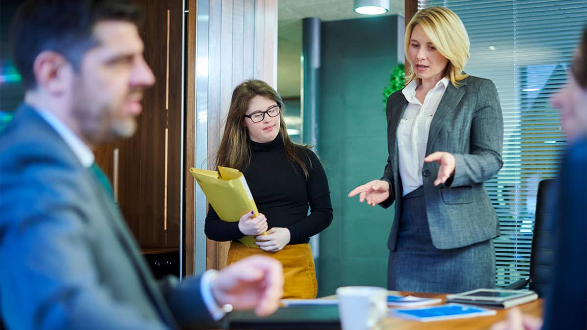 Sales Assistant job description | Jobsite